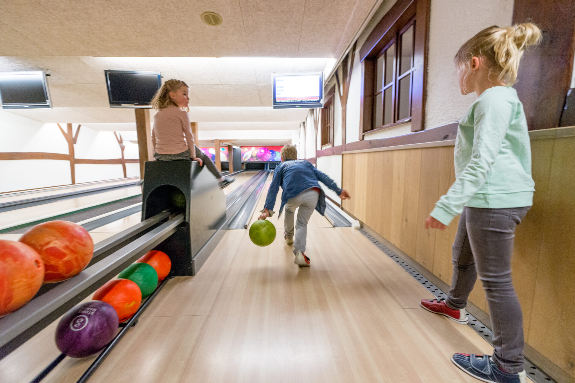 Ein Abend voller Spaß beim Bowling bei Marveld Recreatien
